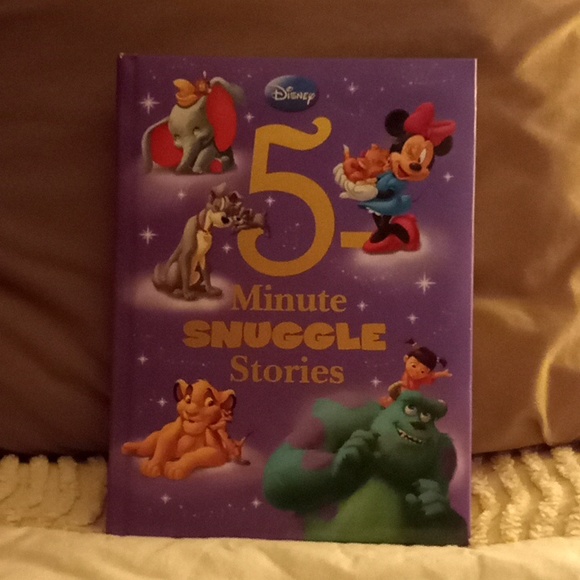 Disney | Toys | Disney 5 Minute Snuggle Bedtime Stories Hardcover Book ...